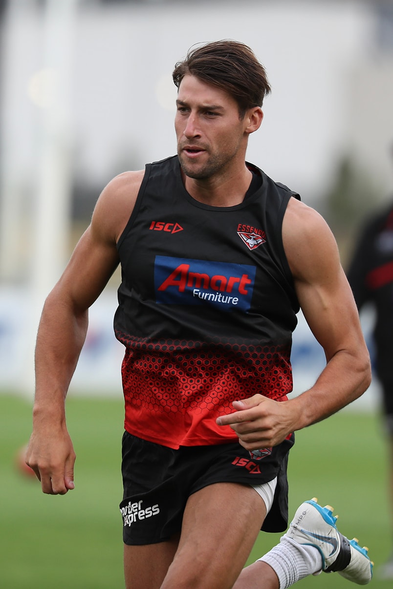 VFL: Dons' ace recruit