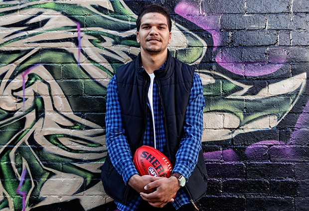 Samo makes Rising Star history