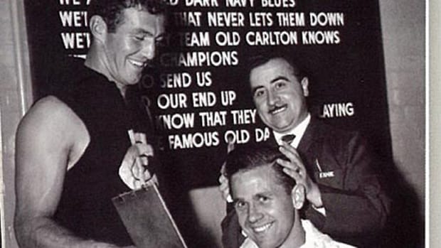 Addio Ernie, Carlton’s hairdresser to the stars