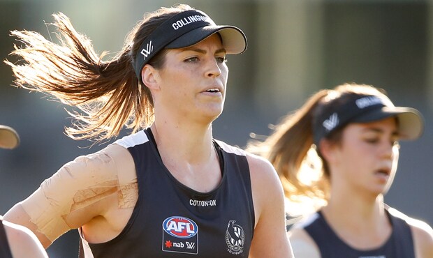 Hynes relishing her new 'big family' - collingwoodfc.com.au