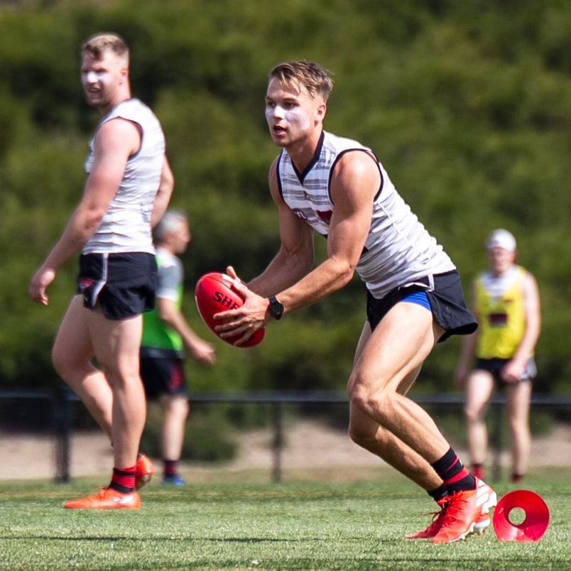 Gallery: Full squad back on track