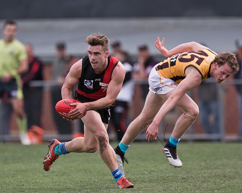 VFL Dons get up in thriller
