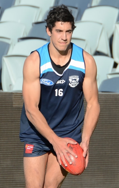 VFL top up their list