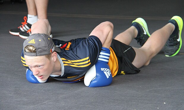 Photos: Boxing and bike session