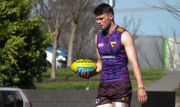 Hawks sign Nash as an international rookie - hawthornfc.com.au