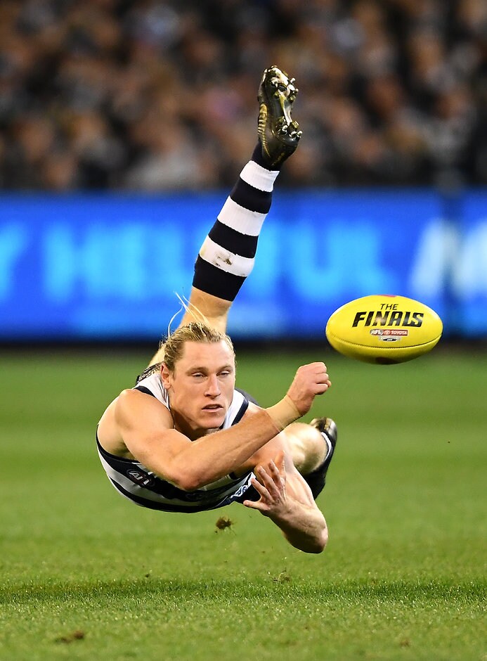 Photo Gallery - Qualifying Final