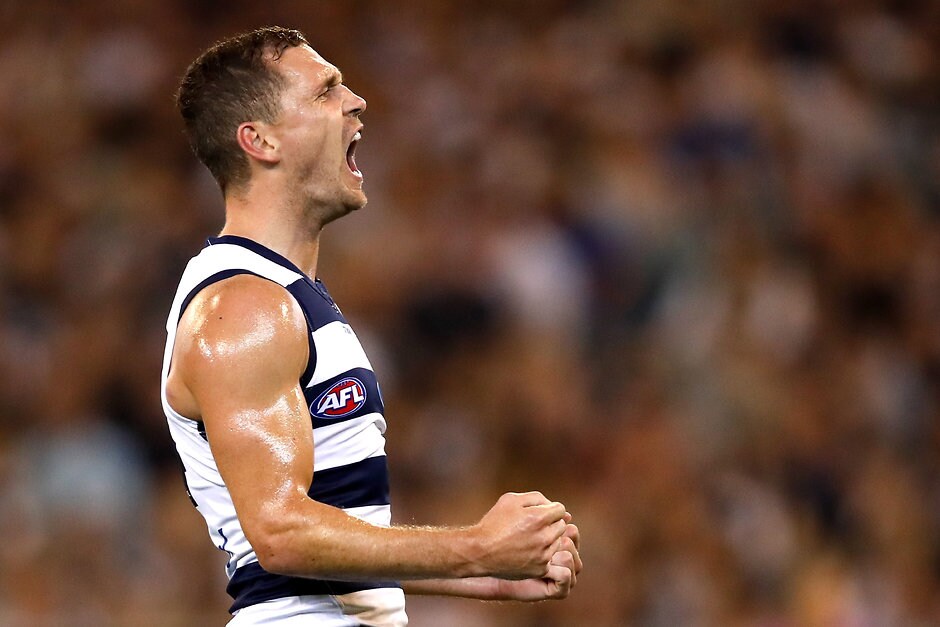 Photo Gallery - Round 1