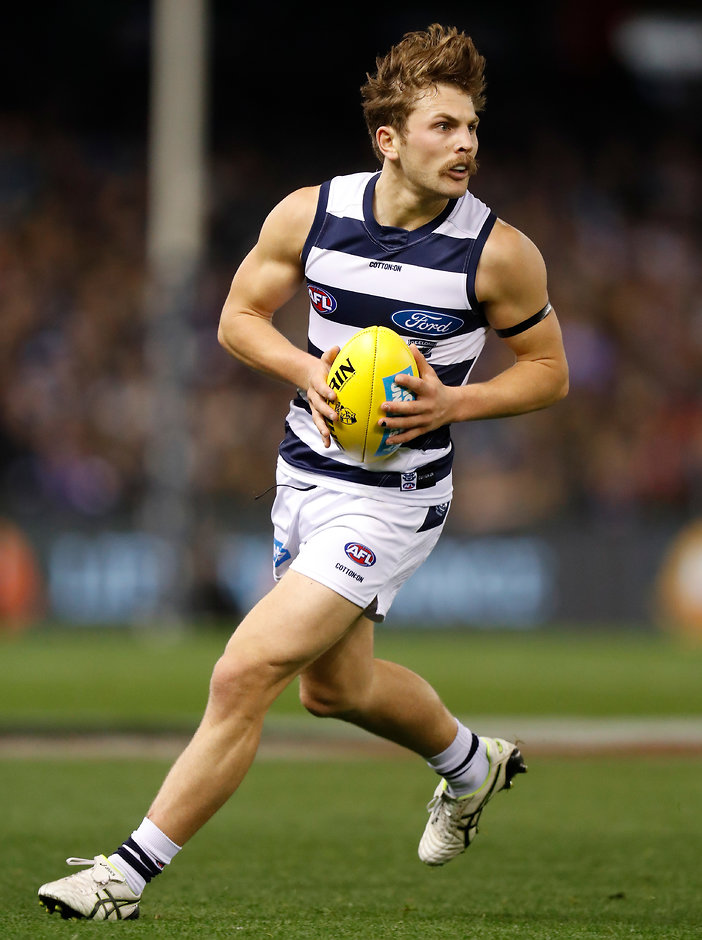 Photo Gallery - Round 16