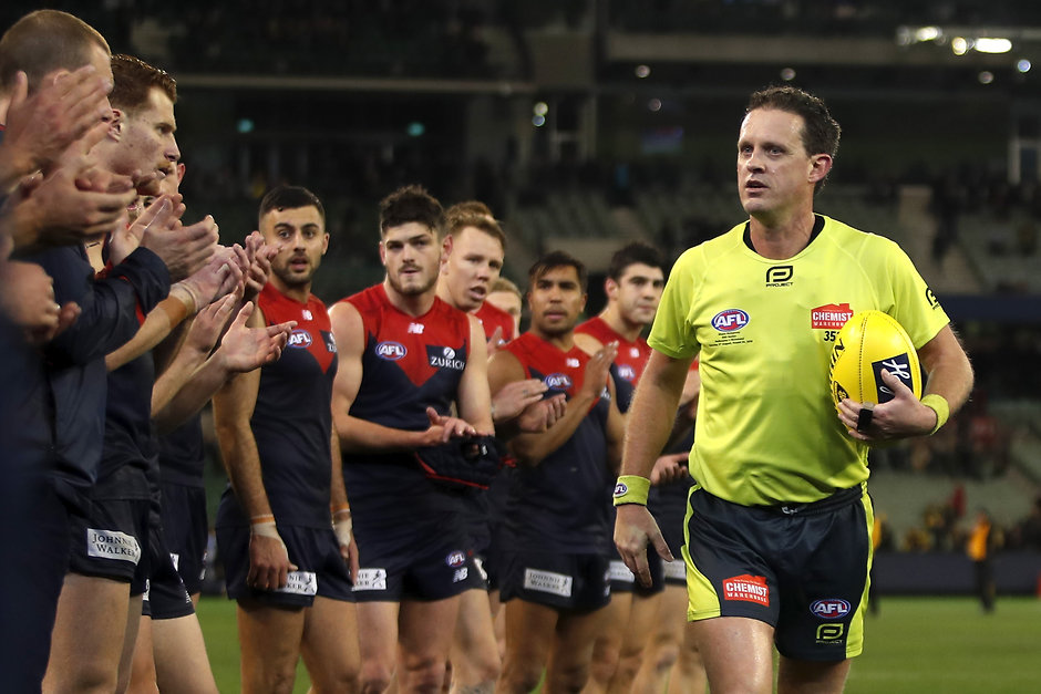 Round 20 in pictures