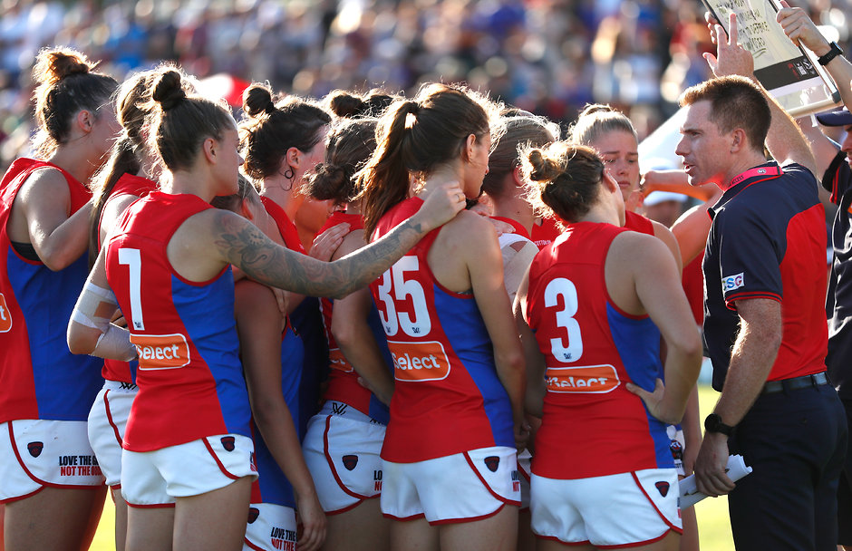 AFLW: Round 3 in pictures