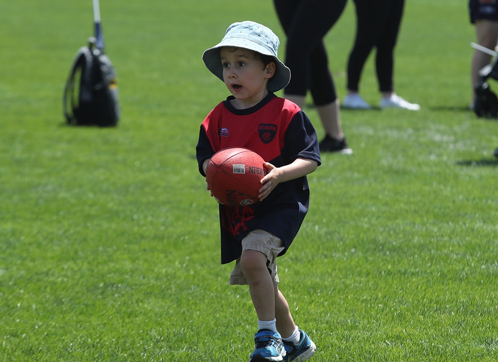 Gallery: AFLW Clinic at Casey Fields