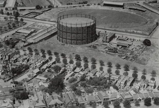 Arden Street Archives: The Gasometer