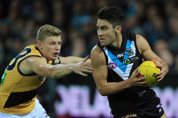 Chad 2013 v Chad 2015