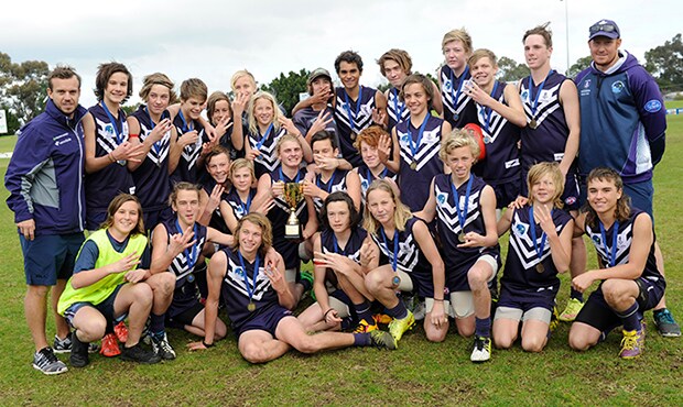 Do New World Whites tend to be fairer-complexioned than their Old World ...